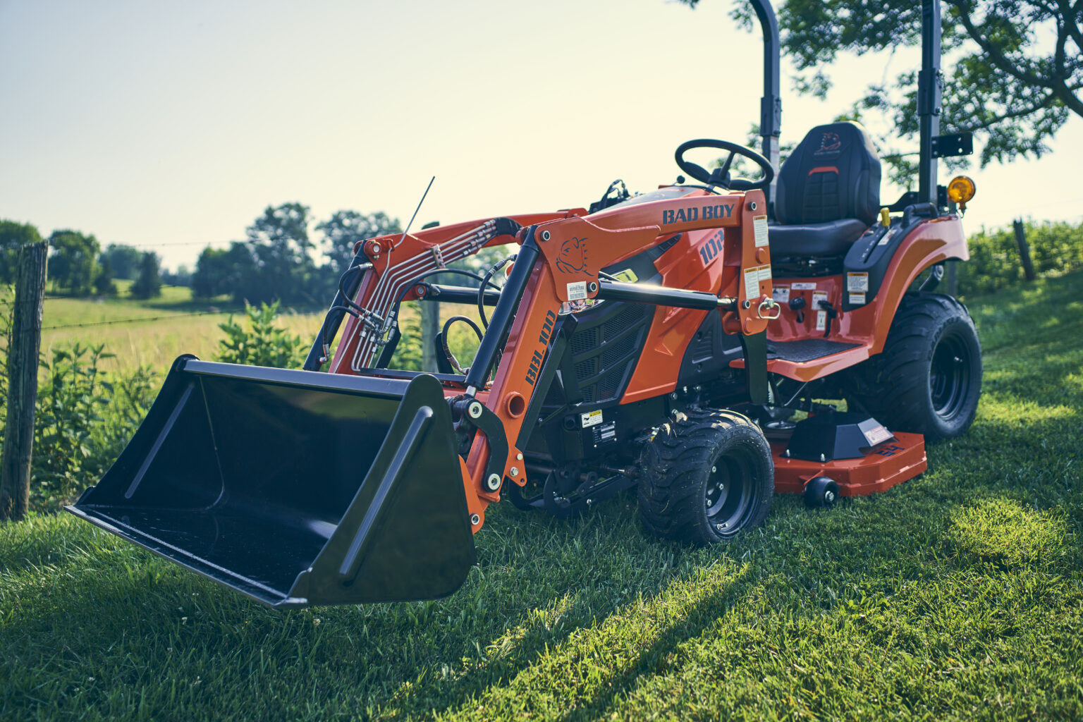 1022 Bad Boy Tractor With Loader And 54" Belly Mower BB1022HILM 21.5HP ...